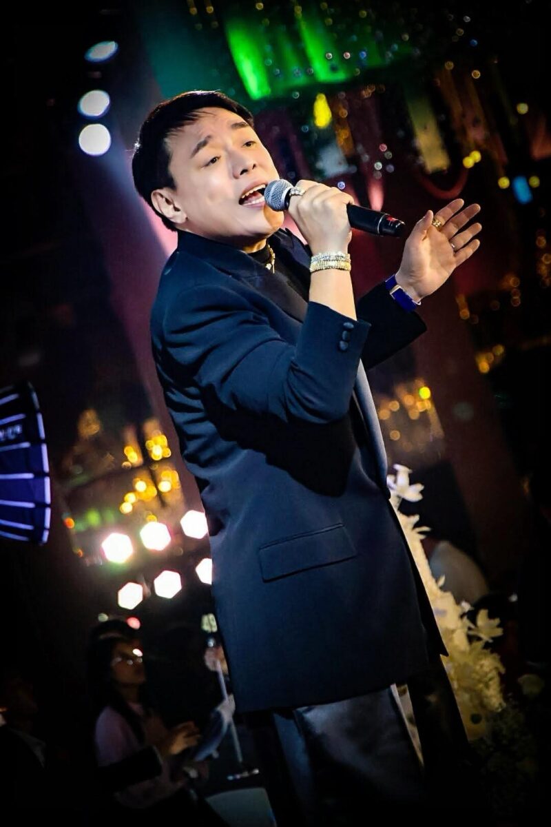 Manila's finest wedding hosts - Wedding Essentials